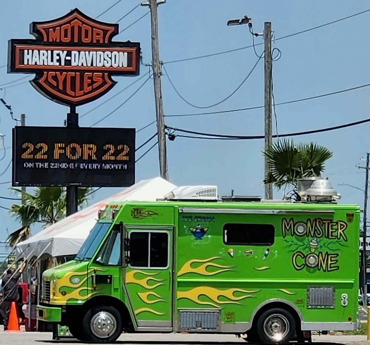 Chiccos Monster Cone LLC - Gallery Night Pensacola